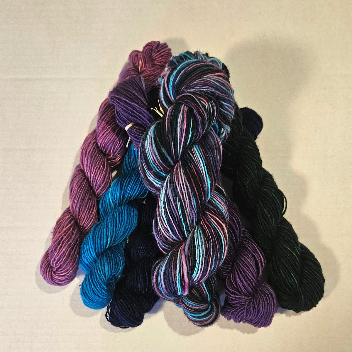 Yarn Bundles – Wandering Pines